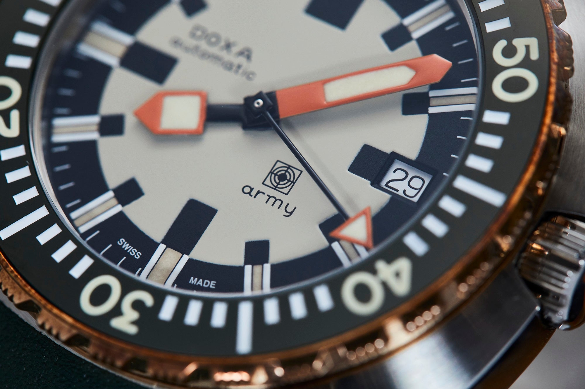 DOXA Army – Time+Tide Watches